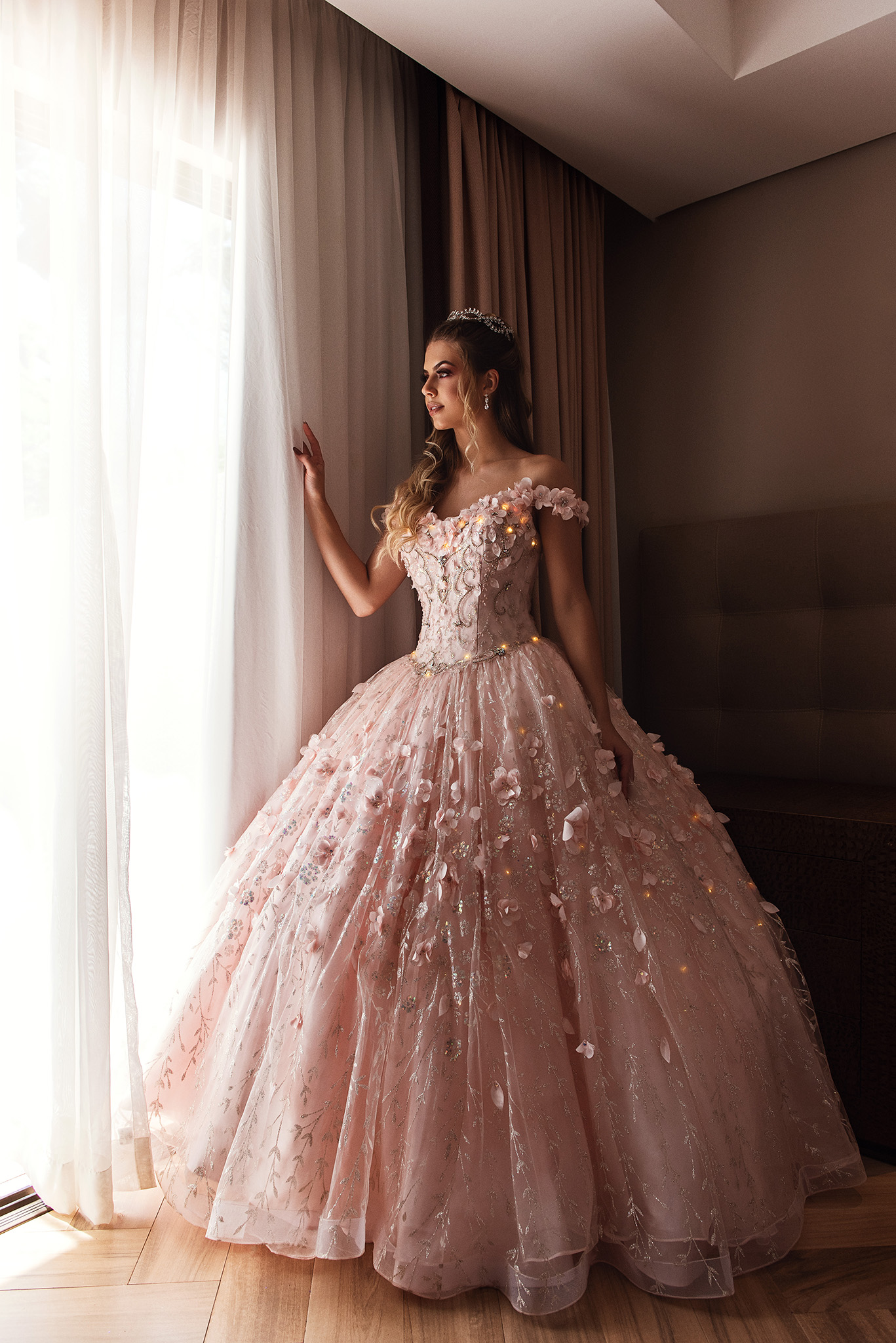 VESTIDO DEBUTANTE ROSA FLORES 3D LED – Maximus Atelier
