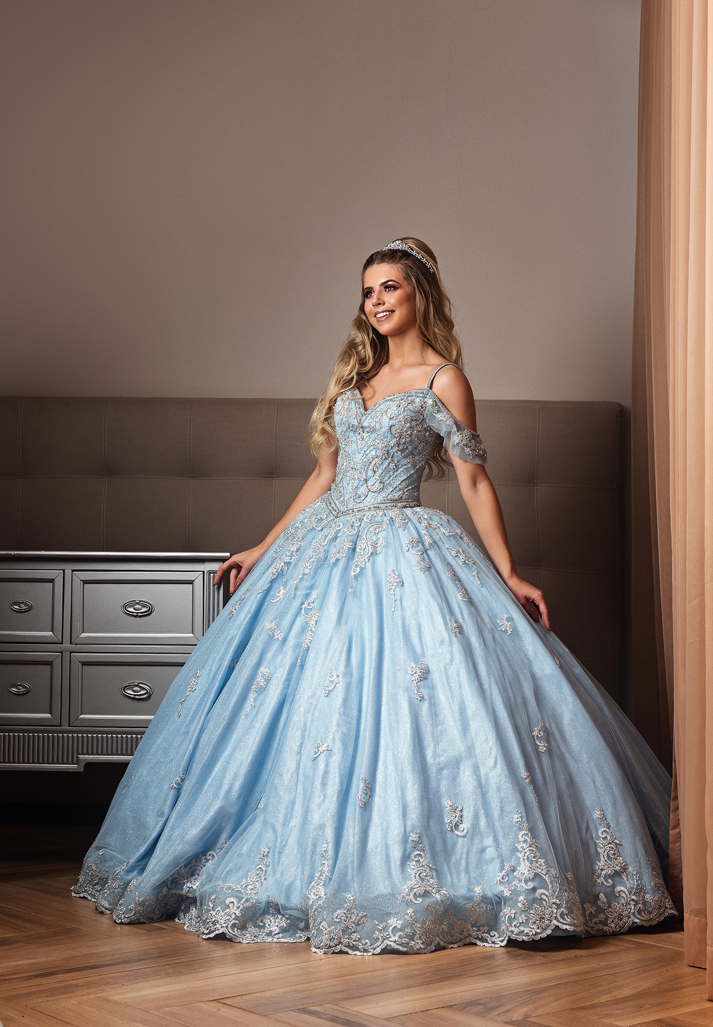 VESTIDO DEBUTANTE AZUL SERENITY MANGA SHOULDER – Maximus Atelier